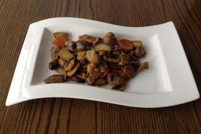 Beef with Straw Mushroom & Oyster Sauce - Chinese Wok